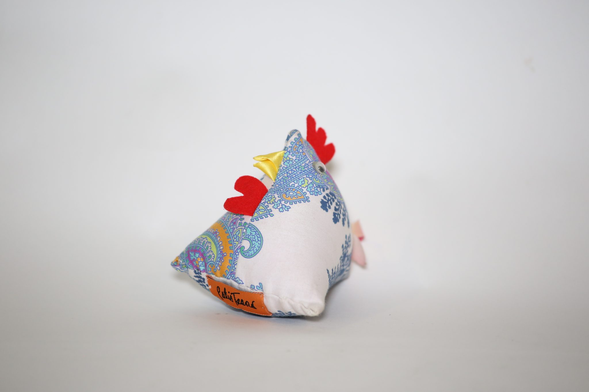 Chicken Pin Cushion | Museo Kordilyera